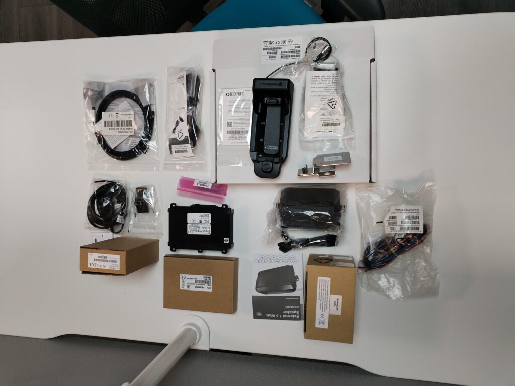 MOTOROLA TETRA MXP600 SERIES CAR KIT - GM0368A - Sure Antennas